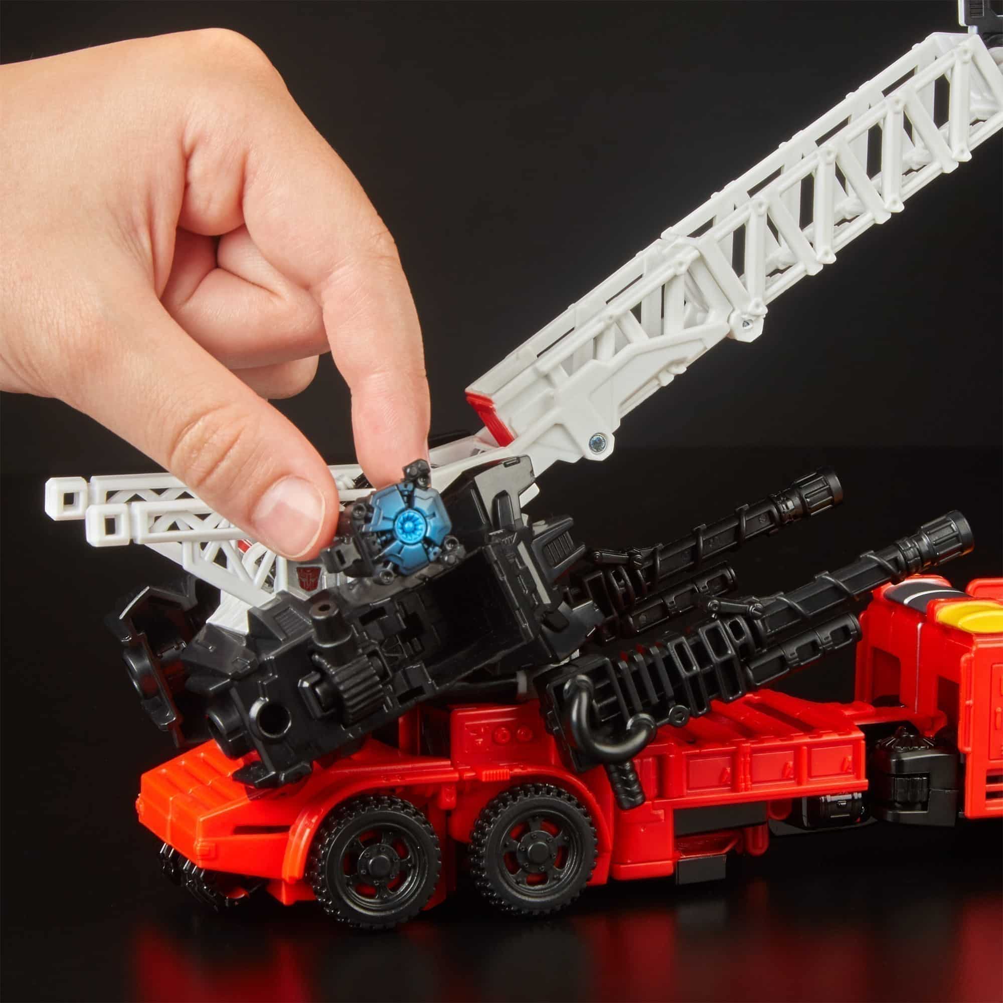 Transformers - Generations Power of the Primes - Voyager Class Inferno ...